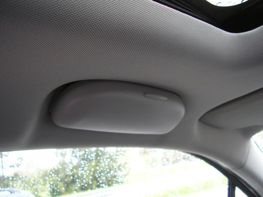 Black Opel Mokka 2014 in Riga, with an engine capacity of 1.70 L and mileage of 143 thousand km for 8950 €, photo 12 on AUTOMOTO.COM.LV