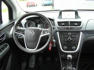 Black Opel Mokka 2014 in Riga, with an engine capacity of 1.70 L and mileage of 143 thousand km for 8950 €, photo 27 on AUTOMOTO.COM.LV