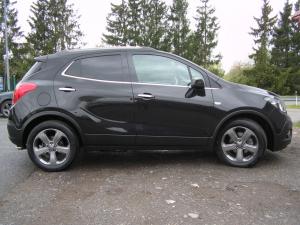 Black Opel Mokka 2014 in Riga, with an engine capacity of 1.70 L and mileage of 143 thousand km for 8950 €, photo 34 on AUTOMOTO.COM.LV