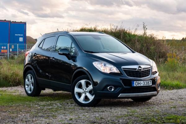 Melns Opel Mokka 2014 Rīga, ar dzinēja tilpumu 1.70 L un nobraukumu 102 tūkst. km par 8995 €, foto 1 vietnē AUTOMOTO.COM.LV