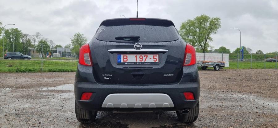 Black Opel Mokka 2014 in Riga, with an engine capacity of 1.70 L and mileage of 209 thousand km for 7950 €, photo 5 on AUTOMOTO.COM.LV