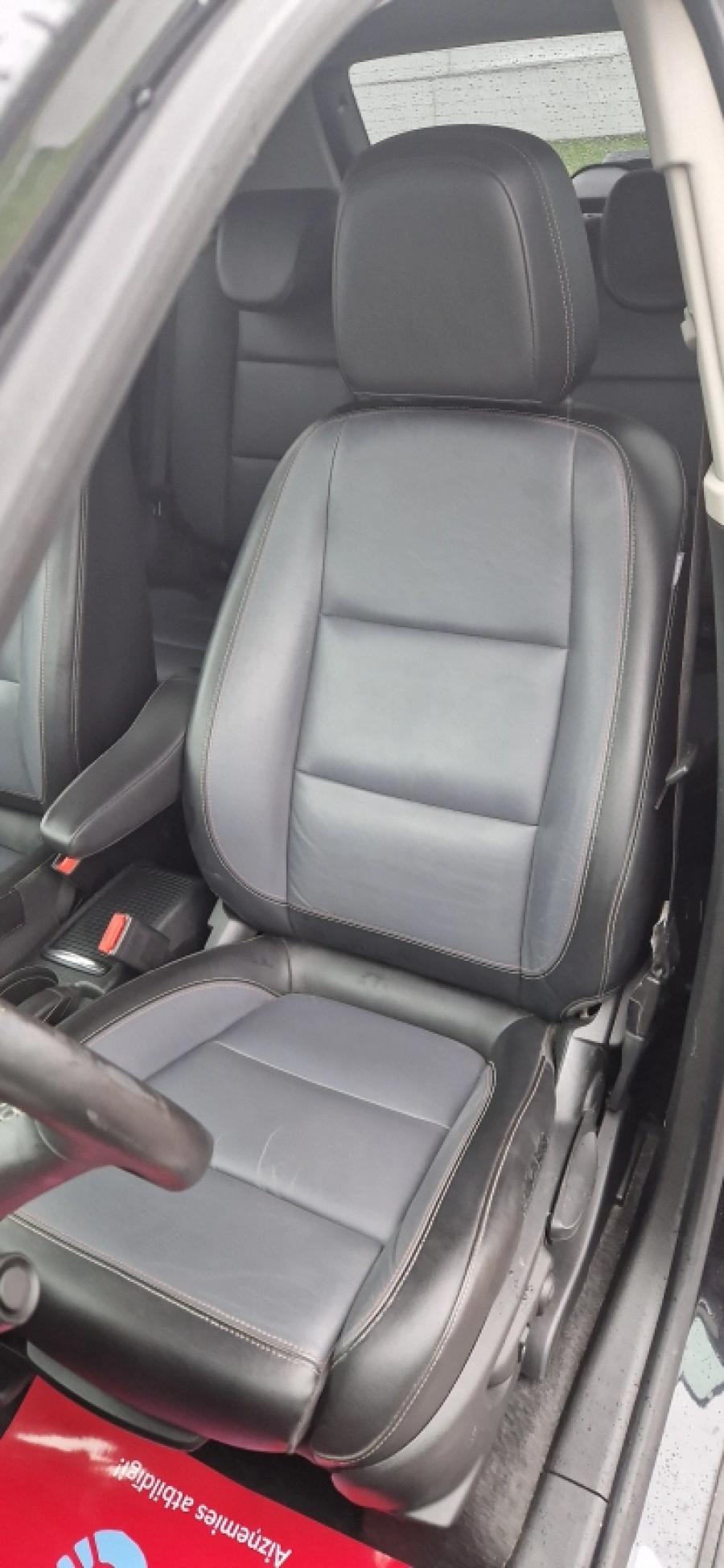 Black Opel Mokka 2014 in Riga, with an engine capacity of 1.70 L and mileage of 209 thousand km for 7950 €, photo 21 on AUTOMOTO.COM.LV