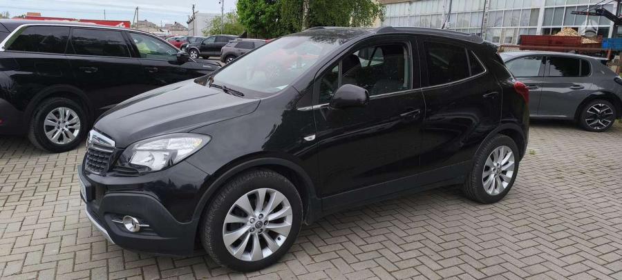 Black Opel Mokka 2014 in Taurage, with an engine capacity of 1.69 L and mileage of 230 thousand km for 5500 €, photo 4 on AUTOMOTO.COM.LV