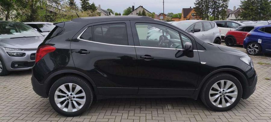 Black Opel Mokka 2014 in Taurage, with an engine capacity of 1.69 L and mileage of 230 thousand km for 5500 €, photo 6 on AUTOMOTO.COM.LV