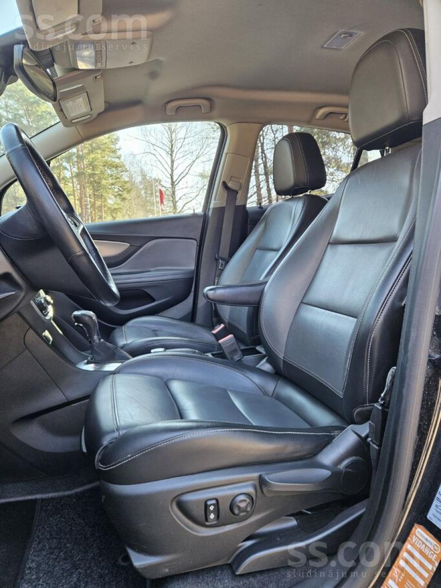 Melns Opel Mokka 2014 Rīga, ar dzinēja tilpumu 1.70 L un nobraukumu 234 tūkst. km par 7650 €, foto 18 vietnē AUTOMOTO.COM.LV