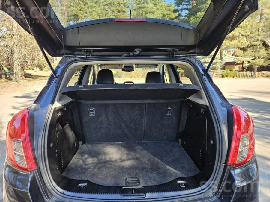 Melns Opel Mokka 2014 Rīga, ar dzinēja tilpumu 1.70 L un nobraukumu 234 tūkst. km par 7650 €, foto 26 vietnē AUTOMOTO.COM.LV