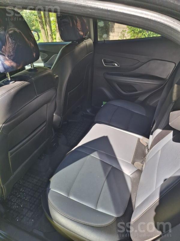 Black Opel Mokka 2014 in Kraslava, with an engine capacity of 1.70 L and mileage of 256 thousand km for 4000 €, photo 1 on AUTOMOTO.COM.LV