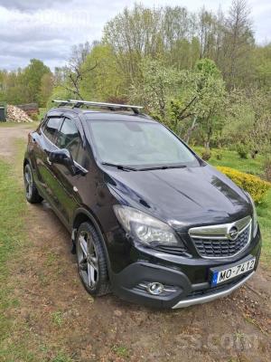Black Opel Mokka 2014 in Kraslava, with an engine capacity of 1.70 L and mileage of 256 thousand km for 4000 €, photo 8 on AUTOMOTO.COM.LV