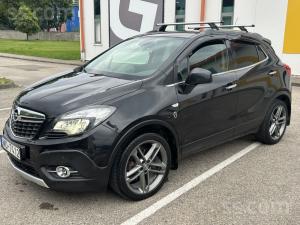 Black Opel Mokka 2014 in Daugavpils, with an engine capacity of 1.70 L and mileage of 249 thousand km for 5950 €, photo 8 on AUTOMOTO.COM.LV