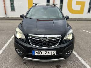 Black Opel Mokka 2014 in Daugavpils, with an engine capacity of 1.70 L and mileage of 249 thousand km for 5950 €, photo 15 on AUTOMOTO.COM.LV