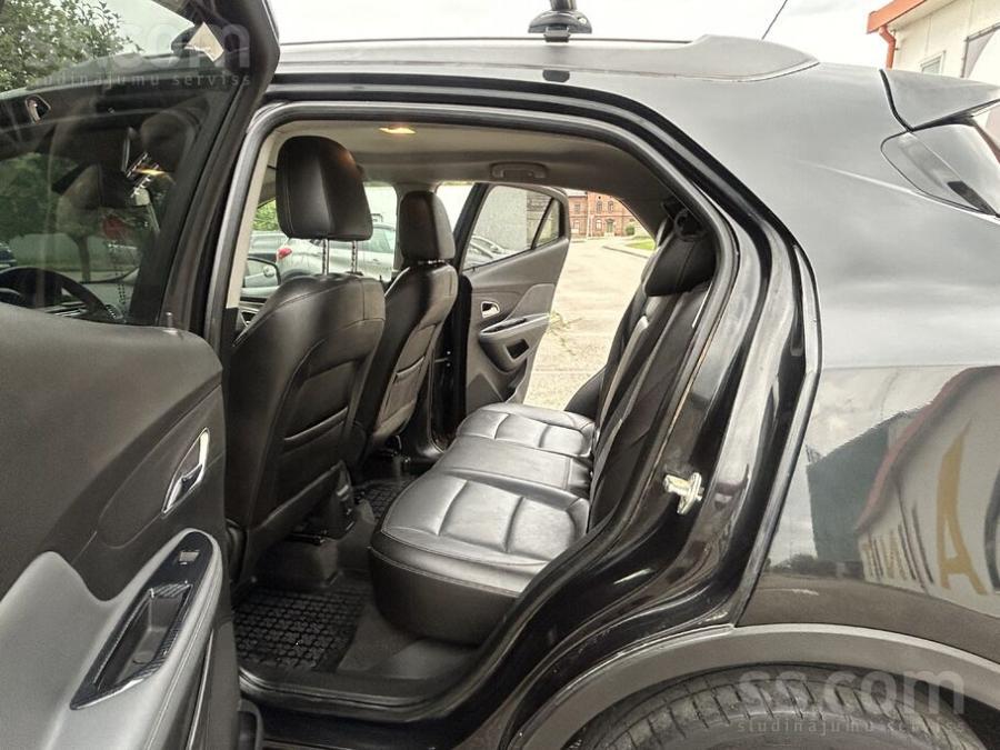 Black Opel Mokka 2014 in Daugavpils, with an engine capacity of 1.70 L and mileage of 249 thousand km for 5950 €, photo 21 on AUTOMOTO.COM.LV