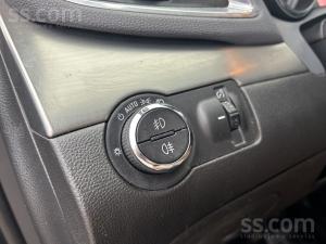 Black Opel Mokka 2014 in Daugavpils, with an engine capacity of 1.70 L and mileage of 249 thousand km for 5950 €, photo 23 on AUTOMOTO.COM.LV