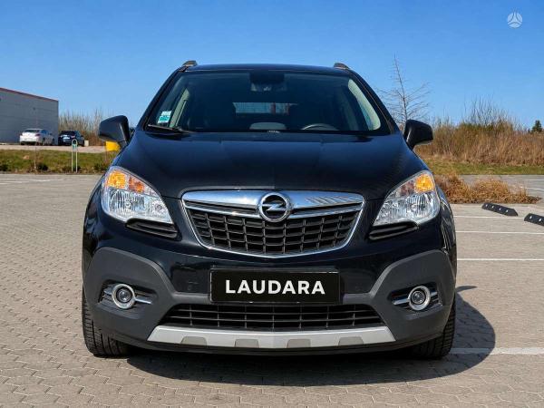 Black Opel Mokka 2014 in Vilnius, with an engine capacity of 1.69 L and mileage of 246 thousand km for 6200 €, photo 10 on AUTOMOTO.COM.LV