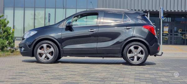 Black Opel Mokka 2014 in Siauliai, with an engine capacity of 1.70 L and mileage of 221 thousand km for 6100 €, photo 5 on AUTOMOTO.COM.LV