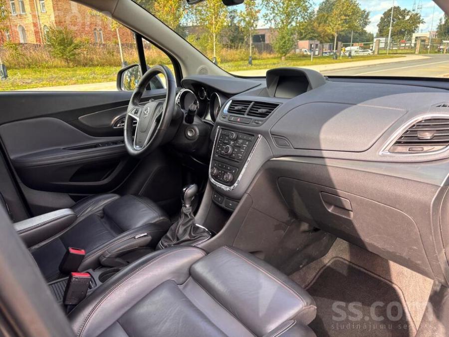 Melns Opel Mokka 2014 Rīga, ar dzinēja tilpumu 1.70 L un nobraukumu 153 tūkst. km par 6900 €, foto 12 vietnē AUTOMOTO.COM.LV
