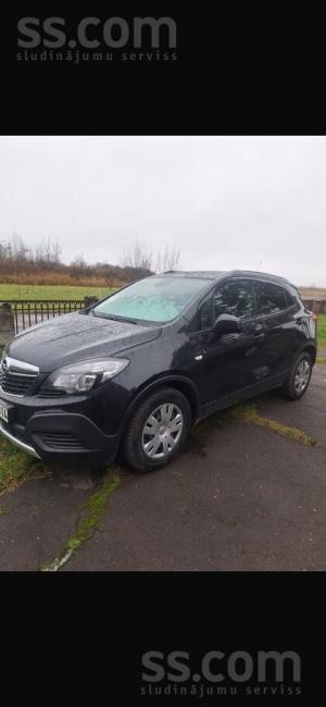 Melns Opel Mokka 2015 Rīga, ar dzinēja tilpumu 1.60 L un nobraukumu 100 tūkst. km par 6500 €, foto 2 vietnē AUTOMOTO.COM.LV