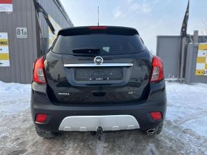 Black Opel Mokka 2015 in Siauliai, with an engine capacity of 1.60 L and mileage of 176 thousand km for 6800 €, photo 10 on AUTOMOTO.COM.LV