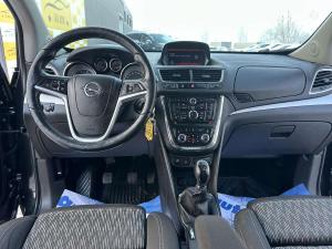 Black Opel Mokka 2015 in Siauliai, with an engine capacity of 1.60 L and mileage of 176 thousand km for 6800 €, photo 17 on AUTOMOTO.COM.LV