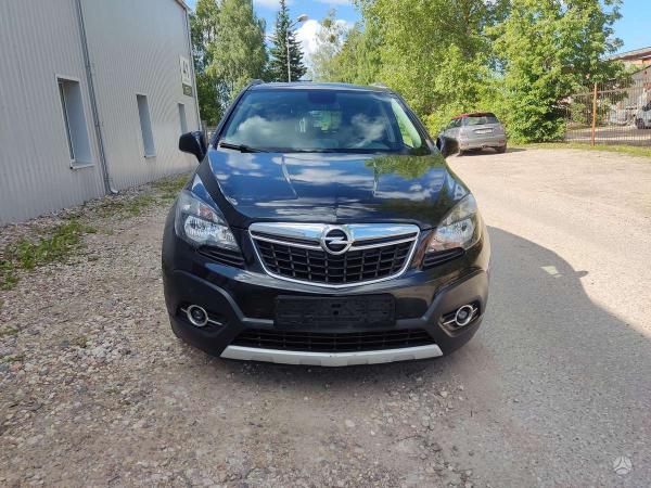Черный Опель Mokka 2015 в Укмерге, объемом двигателя 1.60 л и пробегом 197 тыс. км за 6900 €, фото 1 на AUTOMOTO.COM.LV