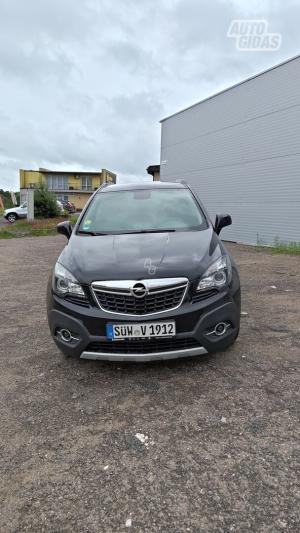 Black Opel Mokka 2015 in Utena, with an engine capacity of 1.60 L and mileage of 141 thousand km for 8200 €, photo 3 on AUTOMOTO.COM.LV