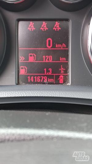 Black Opel Mokka 2015 in Utena, with an engine capacity of 1.60 L and mileage of 141 thousand km for 8200 €, photo 13 on AUTOMOTO.COM.LV