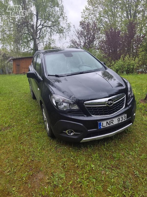 Black Opel Mokka 2015 in Siauliai, with an engine capacity of 1.60 L and mileage of 197 thousand km for 7500 €, photo 4 on AUTOMOTO.COM.LV
