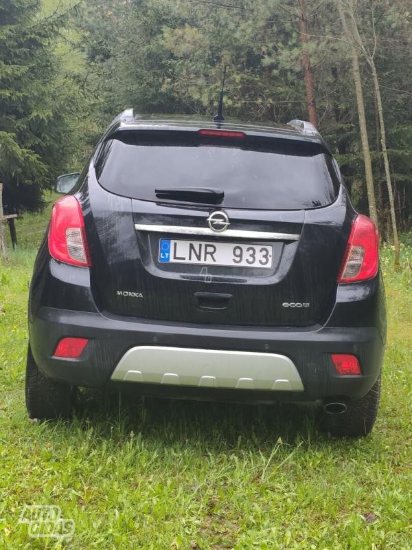 Black Opel Mokka 2015 in Siauliai, with an engine capacity of 1.60 L and mileage of 197 thousand km for 7500 €, photo 8 on AUTOMOTO.COM.LV