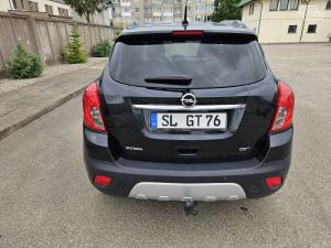 Black Opel Mokka 2015 in Mazeikiai, with an engine capacity of 1.70 L and mileage of 239 thousand km for 6450 €, photo 7 on AUTOMOTO.COM.LV