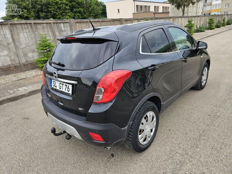 Black Opel Mokka 2015 in Mazeikiai, with an engine capacity of 1.70 L and mileage of 239 thousand km for 6450 €, photo 10 on AUTOMOTO.COM.LV