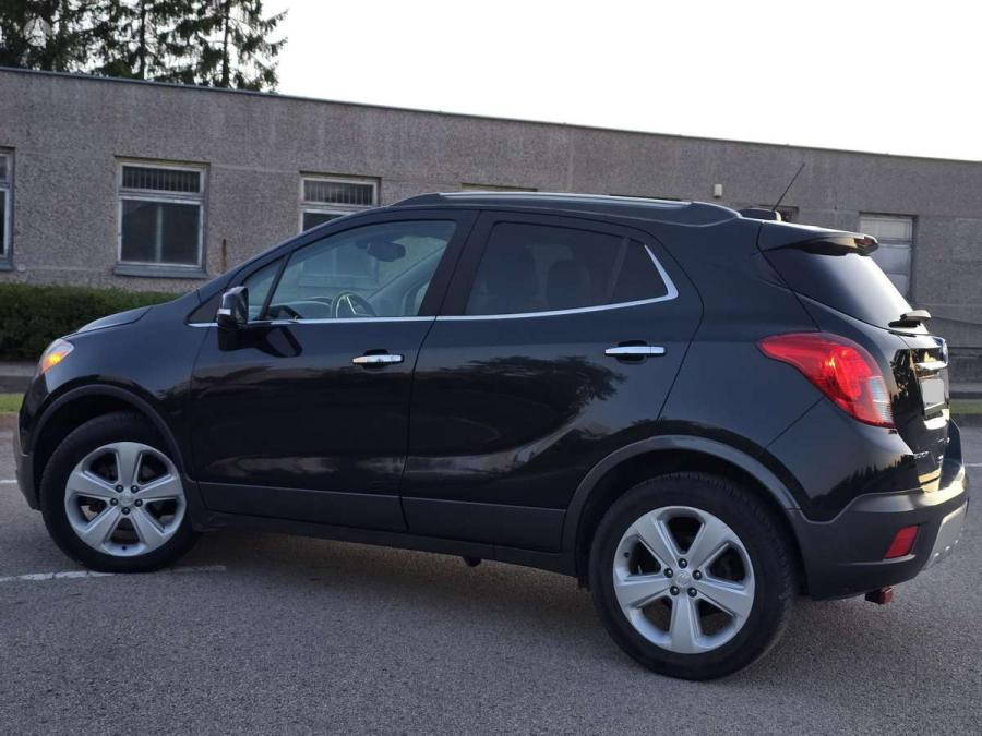 Black Opel Mokka 2015 in Siauliai, with an engine capacity of 1.36 L and mileage of 190 thousand km for 6650 €, photo 14 on AUTOMOTO.COM.LV