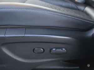 Black Opel Mokka 2015 in Siauliai, with an engine capacity of 1.36 L and mileage of 190 thousand km for 6650 €, photo 26 on AUTOMOTO.COM.LV