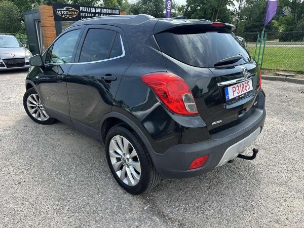 Melns Opel Mokka 2015 Alīta, ar dzinēja tilpumu 1.60 L un nobraukumu 230 tūkst. km par 7700 €, foto 3 vietnē AUTOMOTO.COM.LV