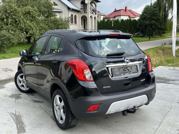 Melns Opel Mokka 2015 Alīta, ar dzinēja tilpumu 1.60 L un nobraukumu 229 tūkst. km par 7350 €, foto 10 vietnē AUTOMOTO.COM.LV