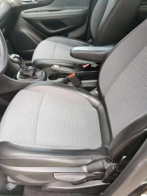 Black Opel Mokka 2015 in Klaipeda, with an engine capacity of 1.60 L and mileage of 103 thousand km for 7700 €, photo 10 on AUTOMOTO.COM.LV
