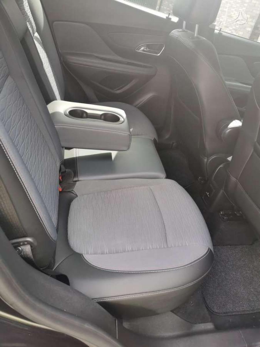 Black Opel Mokka 2015 in Klaipeda, with an engine capacity of 1.60 L and mileage of 103 thousand km for 7700 €, photo 11 on AUTOMOTO.COM.LV