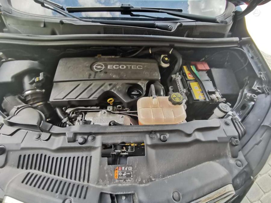 Black Opel Mokka 2015 in Klaipeda, with an engine capacity of 1.60 L and mileage of 103 thousand km for 7700 €, photo 13 on AUTOMOTO.COM.LV