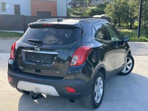 Black Opel Mokka 2015 in Alytus, with an engine capacity of 1.60 L and mileage of 167 thousand km for 7950 €, photo 6 on AUTOMOTO.COM.LV
