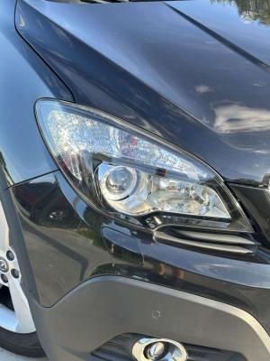 Black Opel Mokka 2015 in Alytus, with an engine capacity of 1.60 L and mileage of 167 thousand km for 7950 €, photo 7 on AUTOMOTO.COM.LV