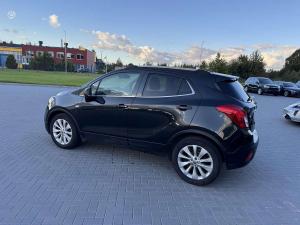 Black Opel Mokka 2015 in Telschi, with an engine capacity of 1.36 L and mileage of 246 thousand km for 3999 €, photo 4 on AUTOMOTO.COM.LV