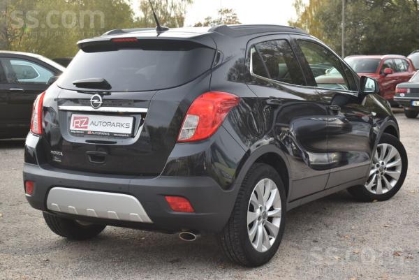 Opel Mokka 2015 Kuldīga vietnē Melns Opel Mokka 2015 Kuldīga, ar dzinēja tilpumu 1.40 L un nobraukumu 0 tūkst. km par 10500 €, foto 3 vietnē AUTOMOTO.COM.LV