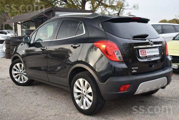 Opel Mokka 2015 Kuldīga vietnē Melns Opel Mokka 2015 Kuldīga, ar dzinēja tilpumu 1.40 L un nobraukumu 0 tūkst. km par 10500 €, foto 4 vietnē AUTOMOTO.COM.LV