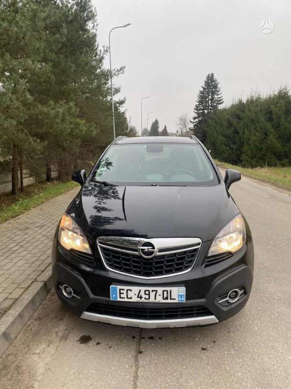 Melns Opel Mokka 2016 Tauragė, ar dzinēja tilpumu 1.60 L un nobraukumu 158 tūkst. km par 7999 €, foto 1 vietnē AUTOMOTO.COM.LV