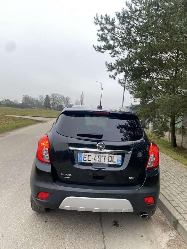 Melns Opel Mokka 2016 Tauragė, ar dzinēja tilpumu 1.60 L un nobraukumu 158 tūkst. km par 7999 €, foto 6 vietnē AUTOMOTO.COM.LV