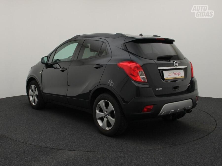 Black Opel Mokka 2016 in Vilnius, with an engine capacity of 1.40 L and mileage of 155 thousand km for 9599 €, photo 7 on AUTOMOTO.COM.LV
