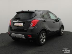 Black Opel Mokka 2016 in Vilnius, with an engine capacity of 1.40 L and mileage of 155 thousand km for 9599 €, photo 8 on AUTOMOTO.COM.LV