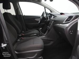 Black Opel Mokka 2016 in Vilnius, with an engine capacity of 1.40 L and mileage of 155 thousand km for 9599 €, photo 14 on AUTOMOTO.COM.LV