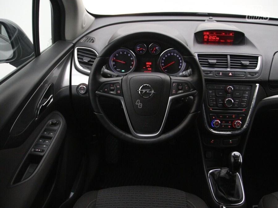Black Opel Mokka 2016 in Vilnius, with an engine capacity of 1.40 L and mileage of 155 thousand km for 9599 €, photo 17 on AUTOMOTO.COM.LV
