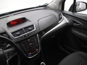 Black Opel Mokka 2016 in Vilnius, with an engine capacity of 1.40 L and mileage of 155 thousand km for 9599 €, photo 21 on AUTOMOTO.COM.LV
