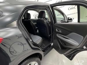 Black Opel Mokka 2016 in Vilnius, with an engine capacity of 1.60 L and mileage of 223 thousand km for 8900 €, photo 13 on AUTOMOTO.COM.LV