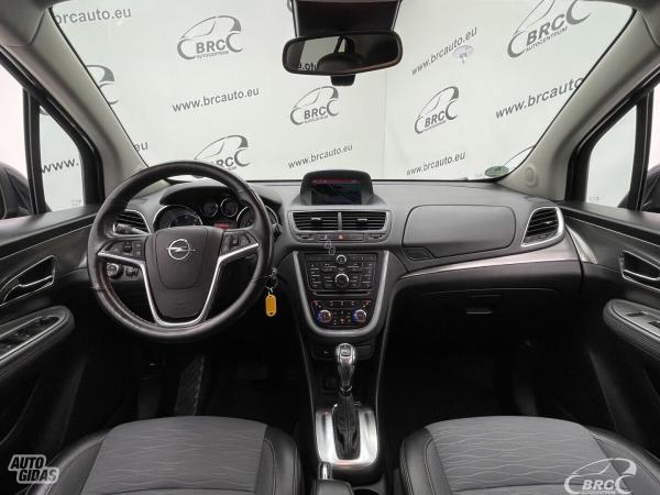 Melns Opel Mokka 2016 Avižieniai, ar dzinēja tilpumu 1.60 L un nobraukumu 223 tūkst. km par 8900 €, foto 3 vietnē AUTOMOTO.COM.LV